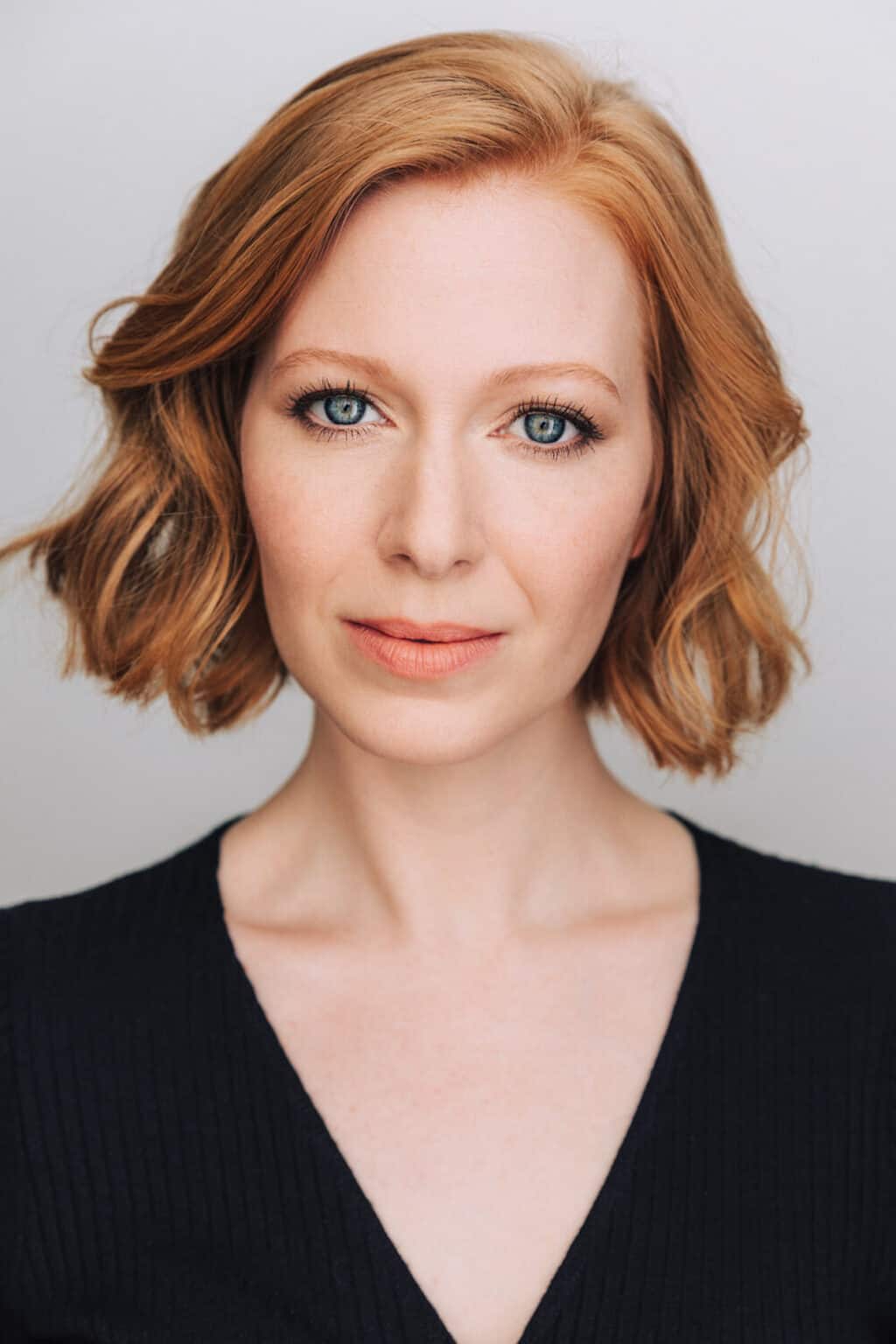 Exactly What To Wear For Headshots: Best Colors & Our Top Tips!