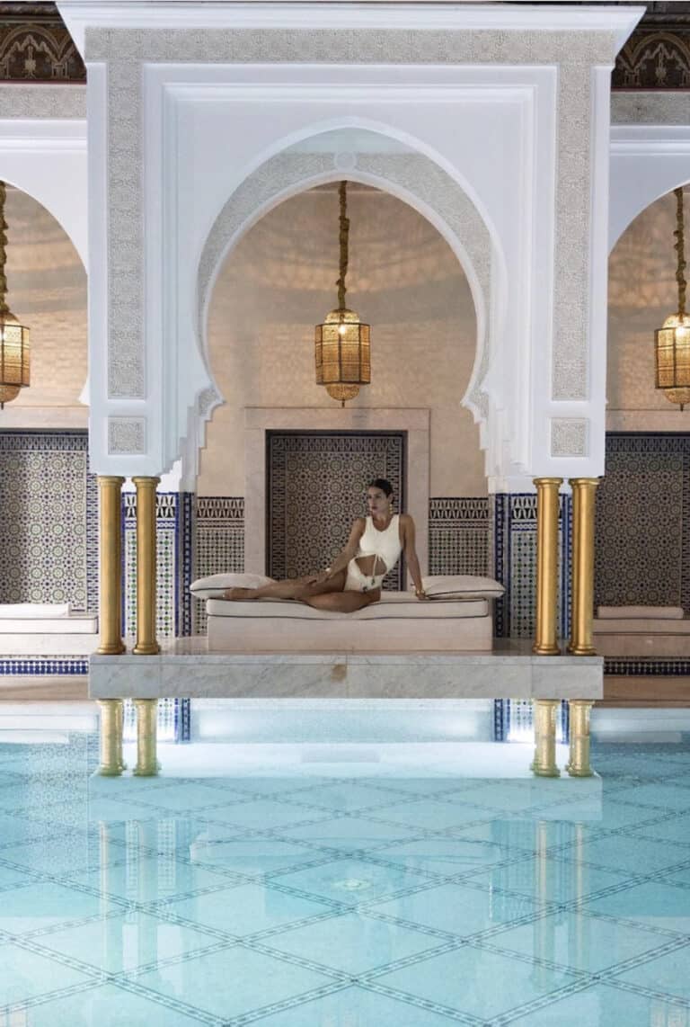What To Wear To The Spa + Chic Outfit Ideas for elevated comfort!