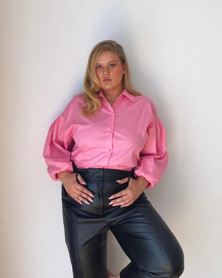 15+ Pink and Black Outfit Ideas That Prove This Combo Is Still Hot!