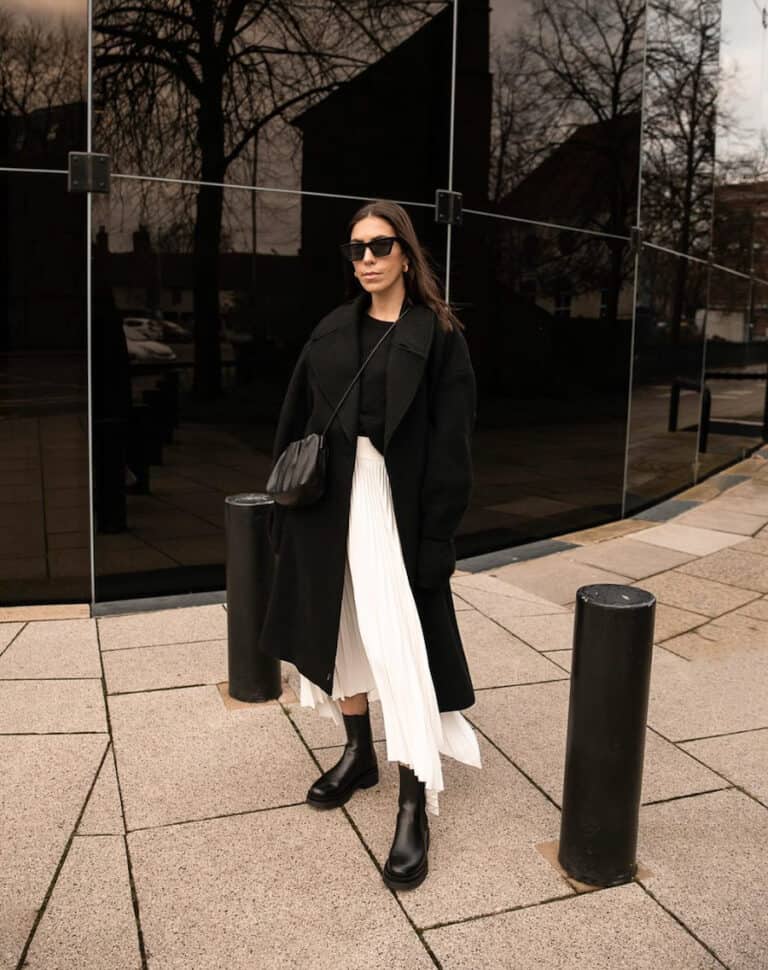 16+ Chic Winter Concert Outfits That Just Make Sense