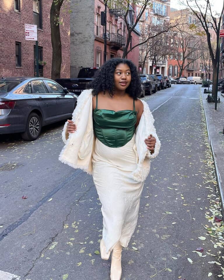 14+ Stores Like Revolve For On-Trend & Timeless Pieces in 2023