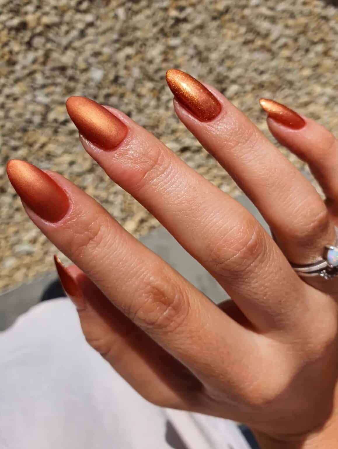 27+ Stunning Burnt Orange Nails with a Cozy Vibe for 2023