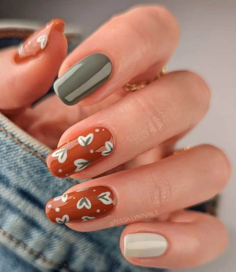 27+ Stunning Burnt Orange Nails with a Cozy Vibe for 2023