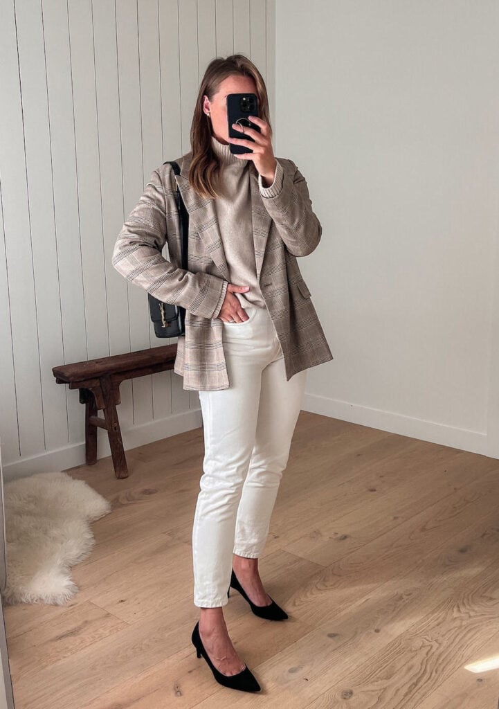 23+ Chic Blazer Outfits That Prove You Need One In Your Closet!