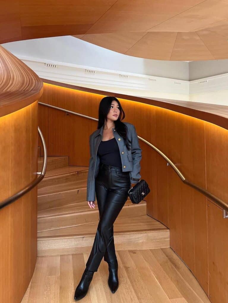 12+ Museum Date Outfit Ideas With A Cool & Classy Vibe