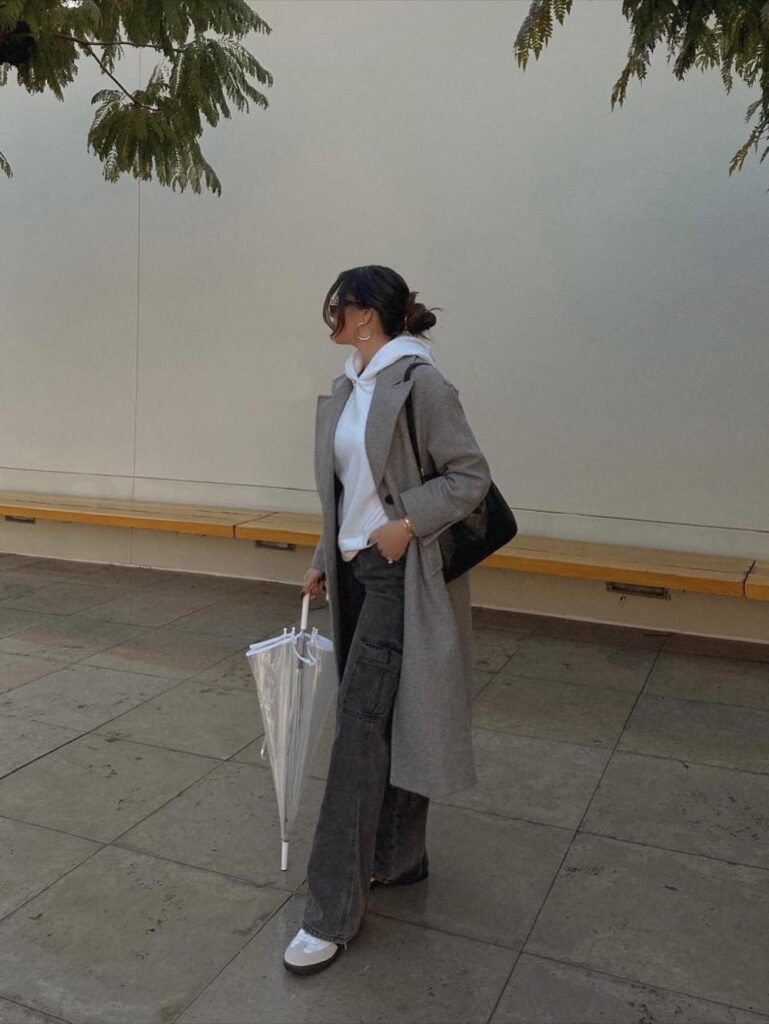 Fresh & Modern Rainy Day Outfit Ideas For Gloomy Weather 2024