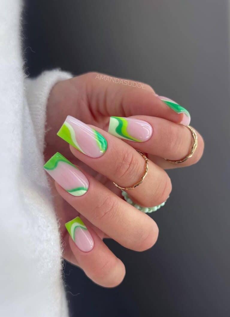 27+ Simple St. Patrick's Day Nails You'll Love - simple, cute, classy