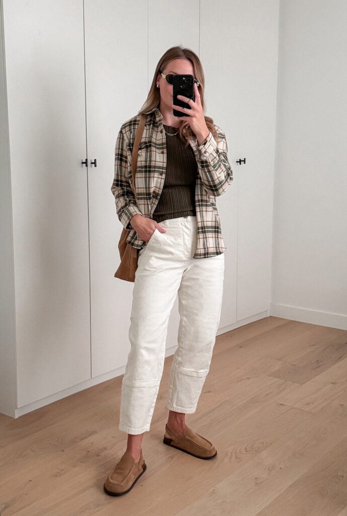 16+ Earthy Outfits For The Chic Granola Girl [2024]