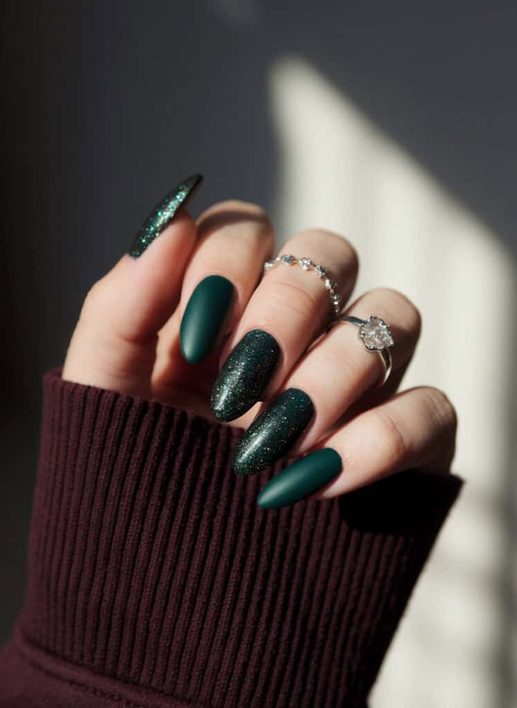 27+ Dramatic Dark Green Nails You'll Adore for 2025