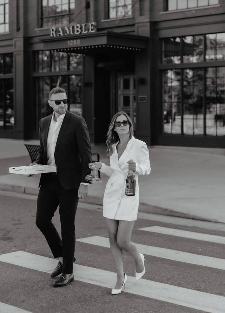 Engaged? Wear This For The Photos: 24+ Outfit Ideas (Casual + Dressy)