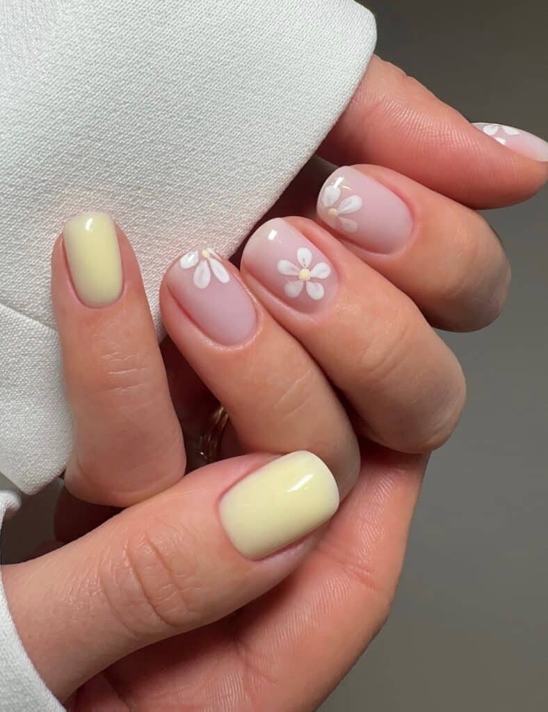 22+ Stunning Summer Nails To Inspire Your Next Mani