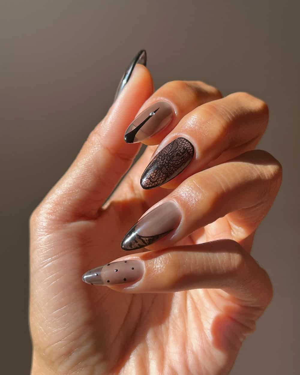 Vampy Vibes: 21+ Chic Nail Designs with Major Goth Energy 2025