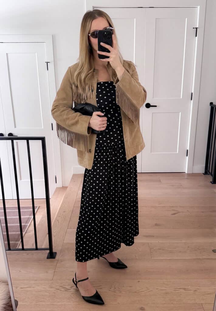 What to Wear in April: 15+ Cute Early Spring Outfit Ideas (2026)